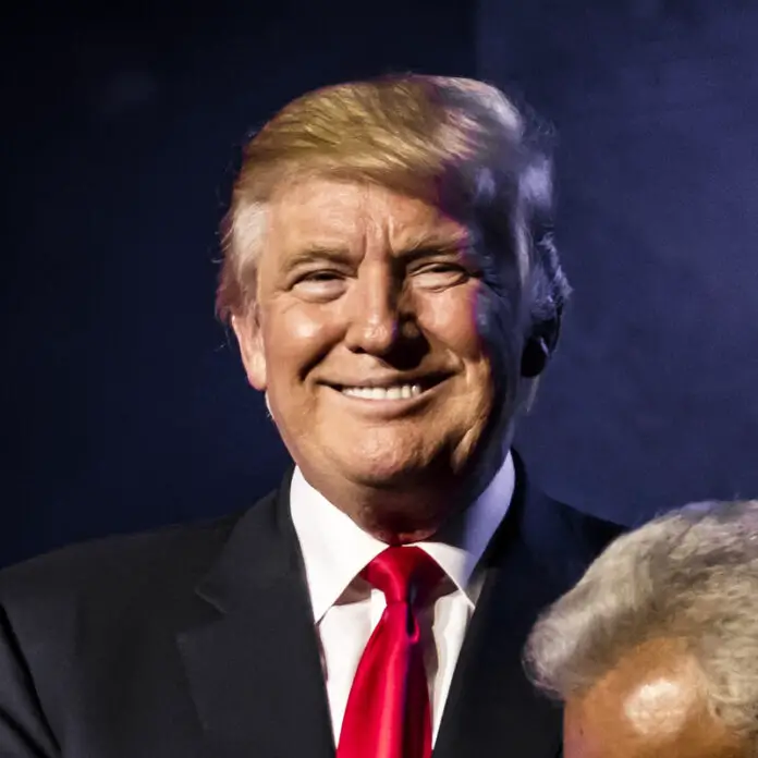Trump Advisor Booted From Team | Headline Reporter
