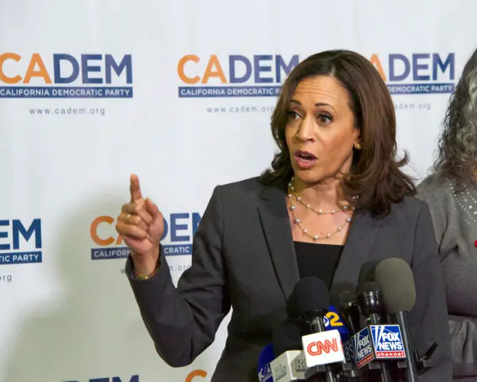 Kamala Harris Breaks Silence With Bombshell Message | Headline Reporter