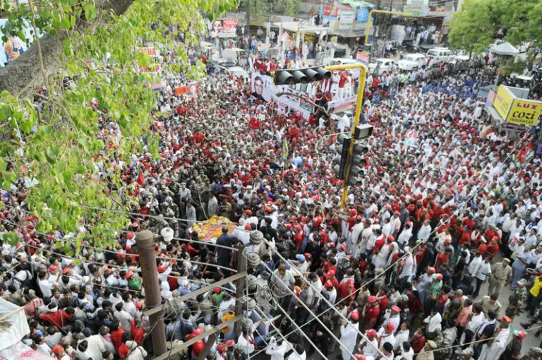 40 Killed in Political Rally Stampede | Headline Reporter