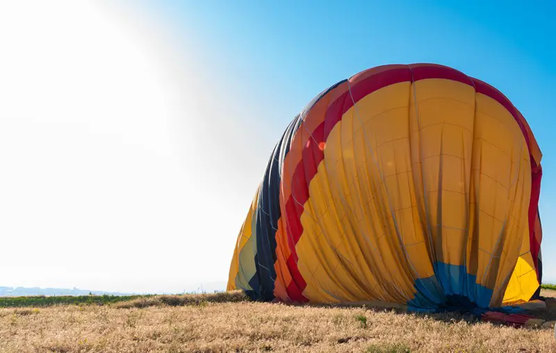Man Plunges to Death From Hot Air Balloon | Headline Reporter